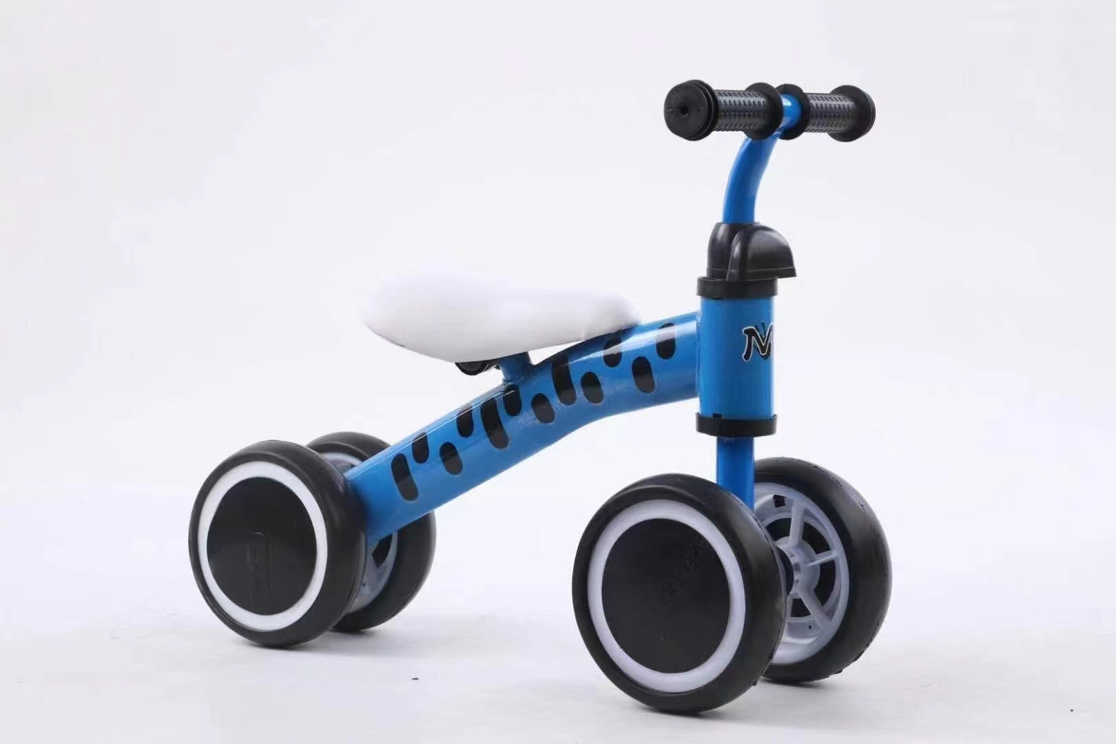 BALANCE BIKE -BLUE – Souq Al Toys